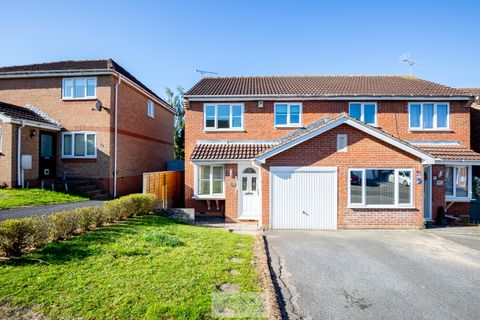 Lancaster Walk, Gateford, Worksop S81, 3 bed semi-detached house for ...