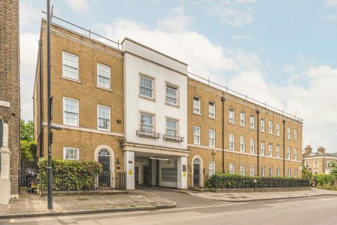 Pickering Close, Hackney E9, 2 bed flat to rent, £2,496 pcm - Zoopla