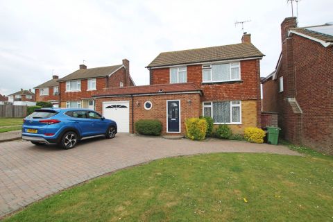 Branston Road, Eastbourne BN22, 4 bed detached house for sale, £475,000 ...
