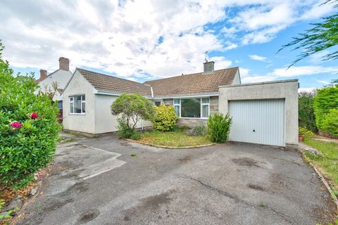 Main Road, Hutton - Exciting Potential! BS24, 3 bed detached bungalow ...