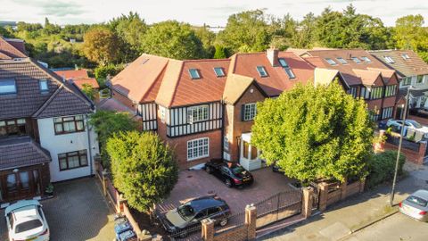 Tentelow Lane, Norwood Green, Southall UB2, 6 bed semi-detached house ...