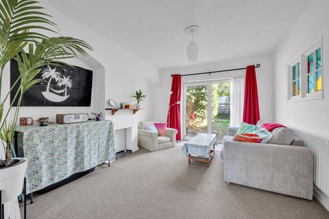 Gareth Grove, Bromley BR1, 2 bed terraced house for sale, £400,000 - Zoopla
