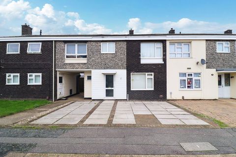 Audley Way, Basildon, Essex SS14, 3 bed detached house for sale, £ ...