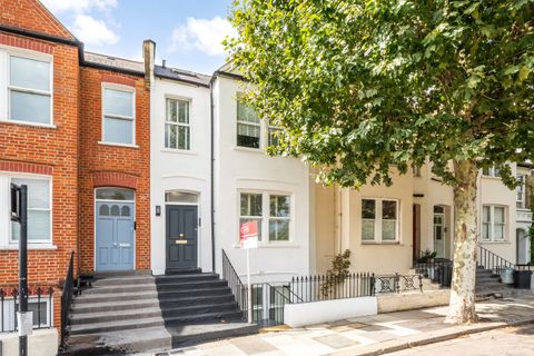 Ellingham Road, Shepherd's Bush, London W12, 2 bed flat for sale, £ ...