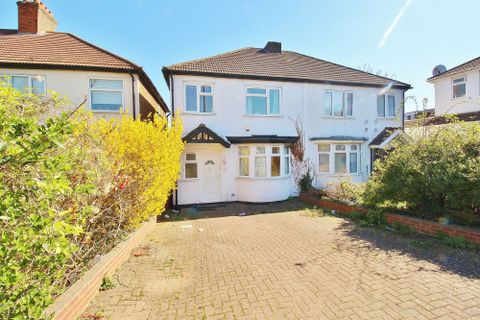 Heston Road, Hounslow TW5, 3 bed semi-detached house for sale, £550,000 ...