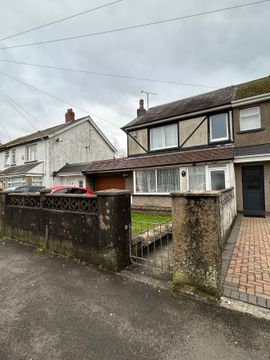 Snowden Road, Cardiff CF5, 3 bed semi-detached house to rent, £1,250 ...