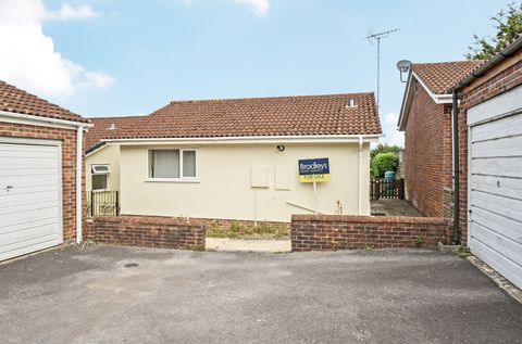 Roman Way, Honiton, Devon EX14, 1 bed bungalow for sale, £180,000 - Zoopla