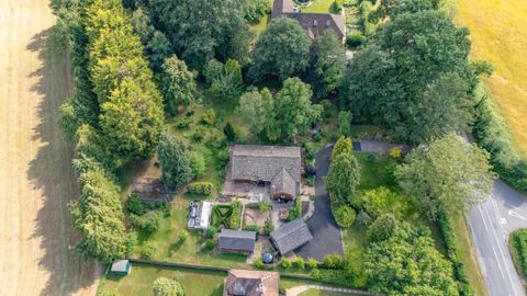 Smarden Road, Pluckley TN27, 3 bed detached bungalow for sale, £699,995 ...