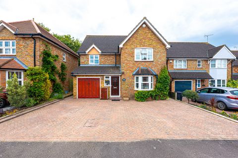 Spindle Beams, Rochford SS4, 4 bed detached house for sale, £550,000 ...