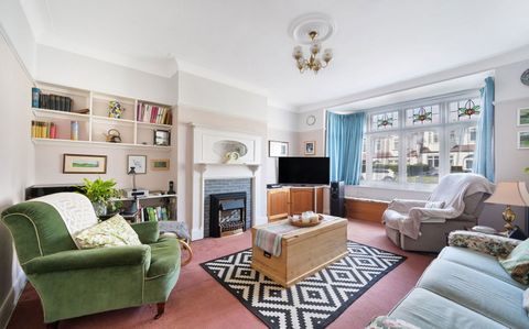 Kemble Road, London SE23, 3 bed terraced house for sale, £750,000 - Zoopla