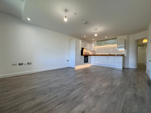 2 bed flat to rent in Edinburgh House, Edinburgh Gate, Harlow CM20, £ ...