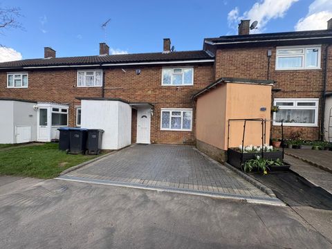 Wedhey, Harlow CM19, 2 bed terraced house to rent, £1,650 pcm - Zoopla