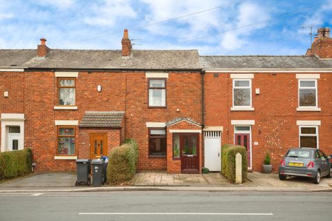 3 bed terraced house for sale in Dunkirk Lane, Leyland, Lancashire PR26 ...