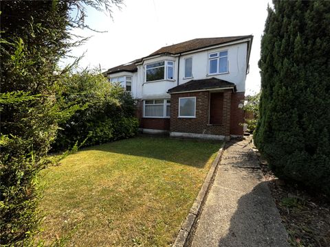 Russell Lane, London N20, 2 bed maisonette for sale, £350,000 - Zoopla