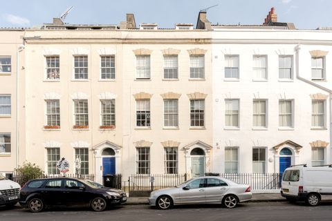 1 bed flat for sale in Cave Street, Portland Square, Bristol BS2, £ ...