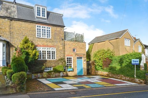 5 bed end terrace house for sale in Aldenham Road, Bushey WD23, £ ...