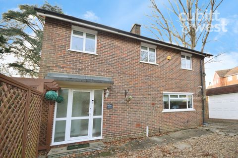 St. Wilfrids Way, Crawley RH11, 3 bed detached house to rent, £2,100 ...