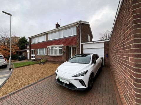 Braemar Court, Gateshead NE10, 3 bed semi-detached house for sale, £ ...