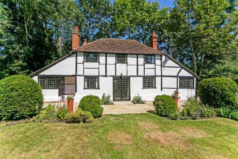 The Straight Mile, Shurlock Row RG10, 5 bed detached house for sale, £ ...