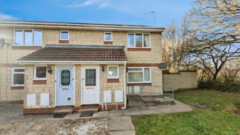 Lark Rise, Yate, Bristol BS37, 1 bed flat for sale, £180,000 - Zoopla