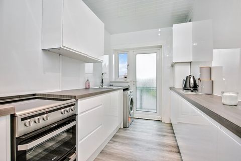 2 bed flat for sale in 61/3 Telford Drive, Crewe, Edinburgh EH4, £ ...