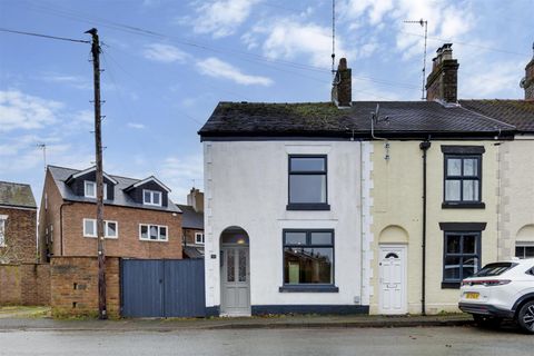 2 bed end terrace house for sale in Congleton Edge Road, Mossley ...