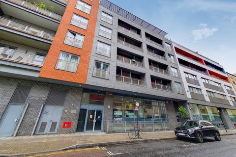 Plumbers Row E1, Aldgate, London,, 2 bed flat to rent, £2,850 pcm - Zoopla