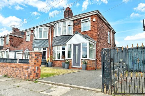 Moston Lane East, New Moston, Manchester, Greater Manchester M40, 3 bed ...