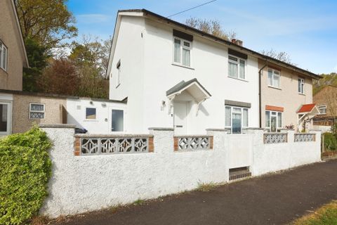 Woodside Road, Salisbury SP2, 3 bed semi-detached house for sale, £220,000 - Zoopla