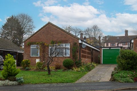 Nether Court, Halstead, Essex CO9, 2 bed bungalow for sale, £330,000 ...