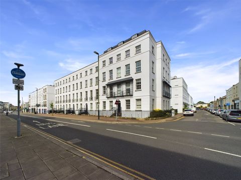 Regency Place, Cheltenham, Gloucestershire GL52, 2 bed flat for sale, £ ...