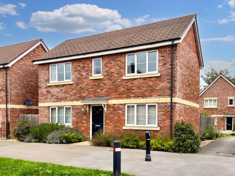 3 bed detached house for sale in Kingside, Grove, Wantage OX12, £ ...