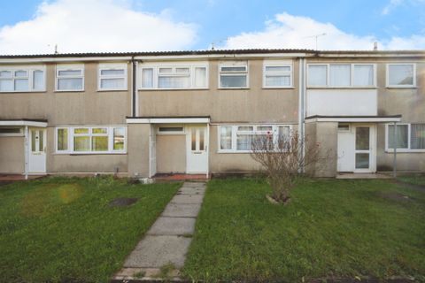 Flint Close, Luton LU3, 4 bed terraced house for sale, £335,000 - Zoopla