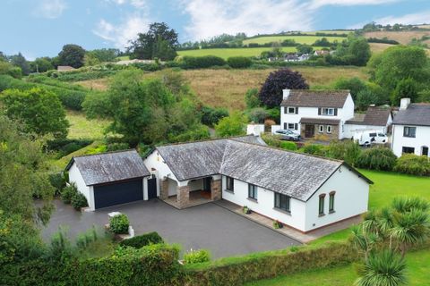 Saxon Meadow, Collaton St. Mary TQ4, 3 bed detached bungalow for sale ...