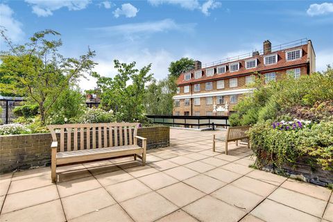 1 bed flat for sale in Chelsea Towers, Chelsea Manor Gardens, Chelsea ...