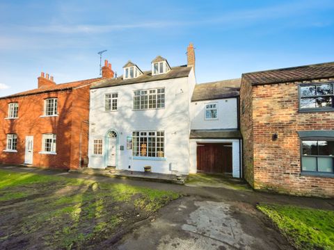 5 bed semi-detached house for sale in Nethergate, Driffield YO25, £ ...