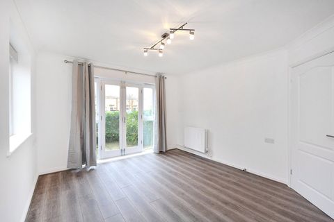 1 bed flat for sale in Shalbourne Square, Hackney Wick, London E9, £ ...
