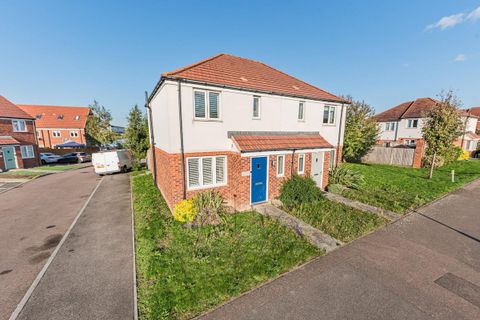 3 bed semi-detached house for sale in Halcrow Avenue, Dartford DA1, £400,000 - Zoopla