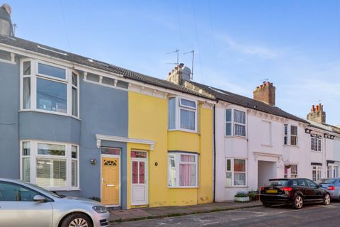 Toronto Terrace, Hanover, Brighton BN2, 2 bed terraced house for sale ...