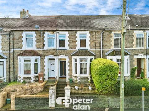 Van Road, Caerphilly CF83, 3 bed terraced house for sale, £240,000 - Zoopla