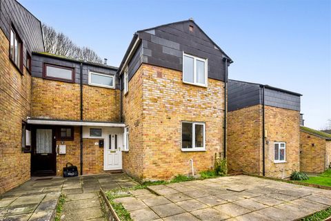 Florence Court, Andover SP10, 3 bed end terrace house for sale, £ ...