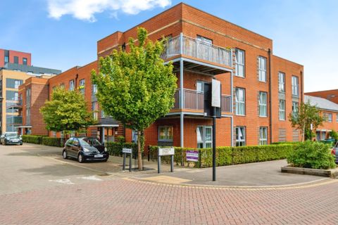 Meridian Way, Southampton SO14, 2 bed flat for sale, £195,000 - Zoopla