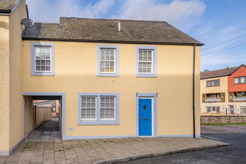 15 Market Square, Coldstream TD12, 3 bed semi-detached house for sale ...