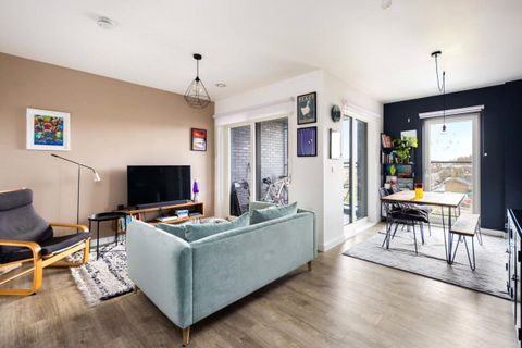 Wintergreen Court, Homerton High Street, London E9, 2 bed flat for sale ...