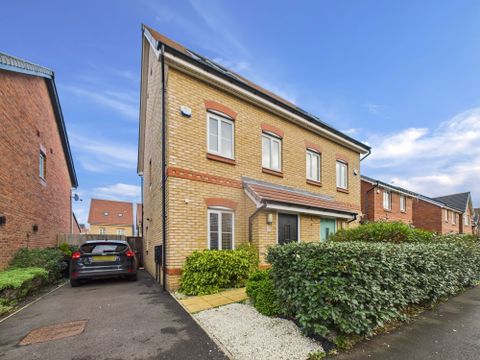 Lightoaks Drive, Halewood, Liverpool. L26, 3 bed semi-detached house ...