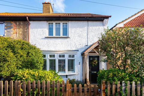 The Street, Fetcham KT22, 3 bed semi-detached house for sale, £500,000 ...