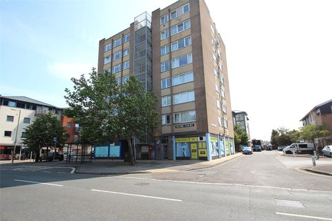 Mitre Court, Bishopsfield Road, Fareham, Hampshire PO14, 1 bed flat for ...