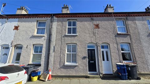 Victoria Road, Cemaes Bay LL67, 2 bed terraced house to rent, £950 pcm ...