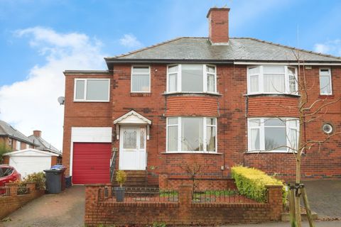 Hollythorpe Road, Sheffield, South Yorkshire S8, 3 bed semi-detached ...