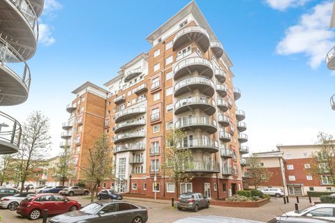 Winterthur Way, Basingstoke RG21, 2 bed flat to rent, £1,375 pcm - Zoopla
